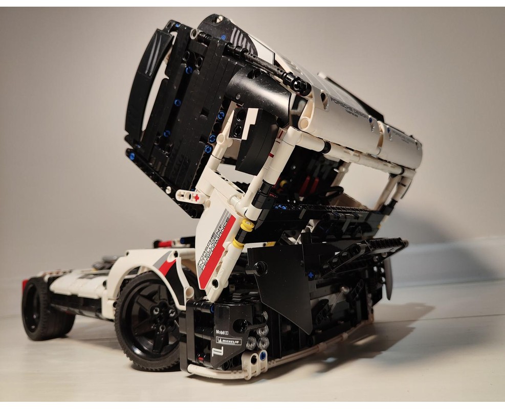 LEGO MOC 42096- T model by Igolo | Rebrickable - Build with LEGO