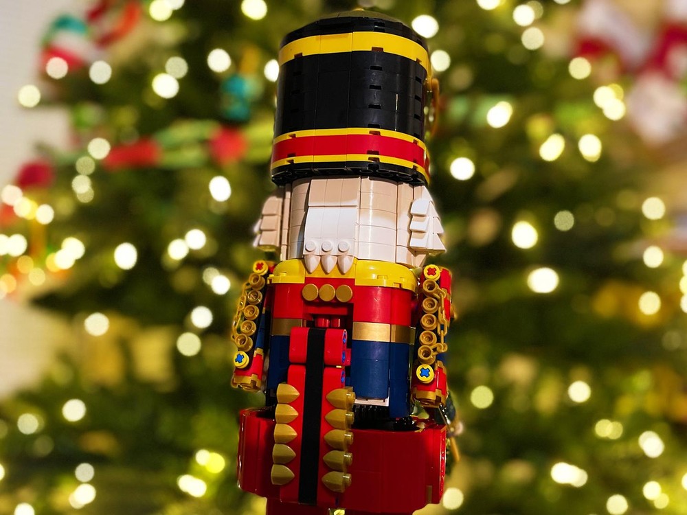 LEGO MOC The Christmas Nutcracker by Michelanlego | Rebrickable - Build ...