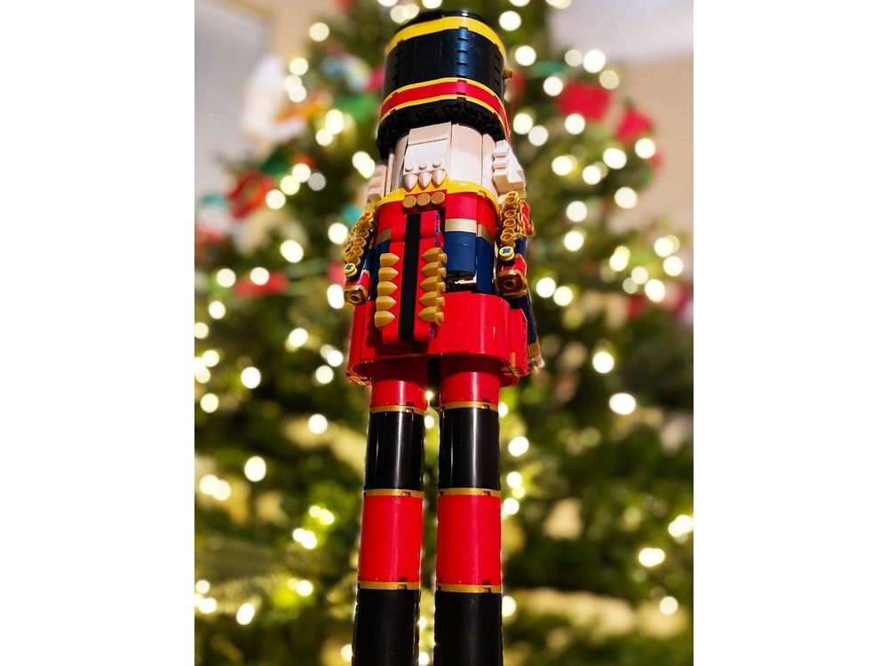 LEGO MOC The Christmas Nutcracker by Michelanlego | Rebrickable - Build ...