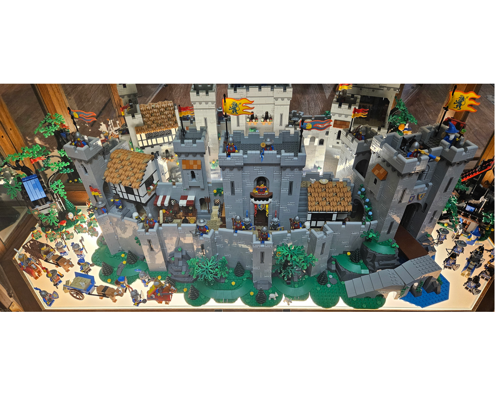 Lego Moc Lion Knights Keep 10305 Castle Expansion By Scottmocs