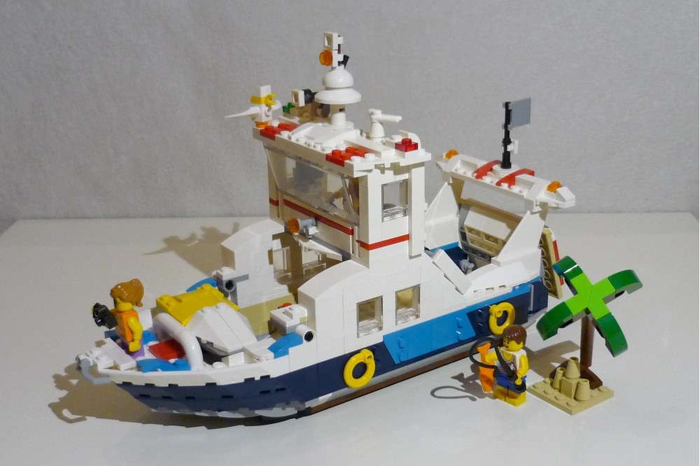 LEGO MOC 31083 Car Ferry by Nequmodiva | Rebrickable - Build with LEGO