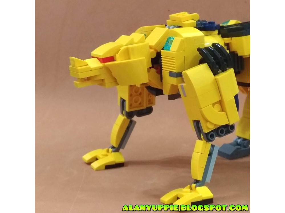 LEGO MOC Transformer Lion using set 10338: Bumblebee by alanyuppie ...