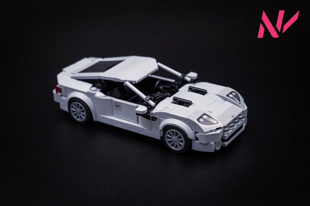 LEGO MOC Aston Martin V12 Vanquish by NV Carmocs | Rebrickable - Build ...