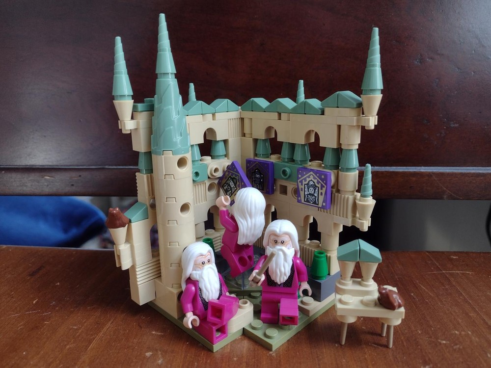 LEGO MOC Dumbledore Minifig(s) Habitat — 3×30435 by McScottyBricks ...
