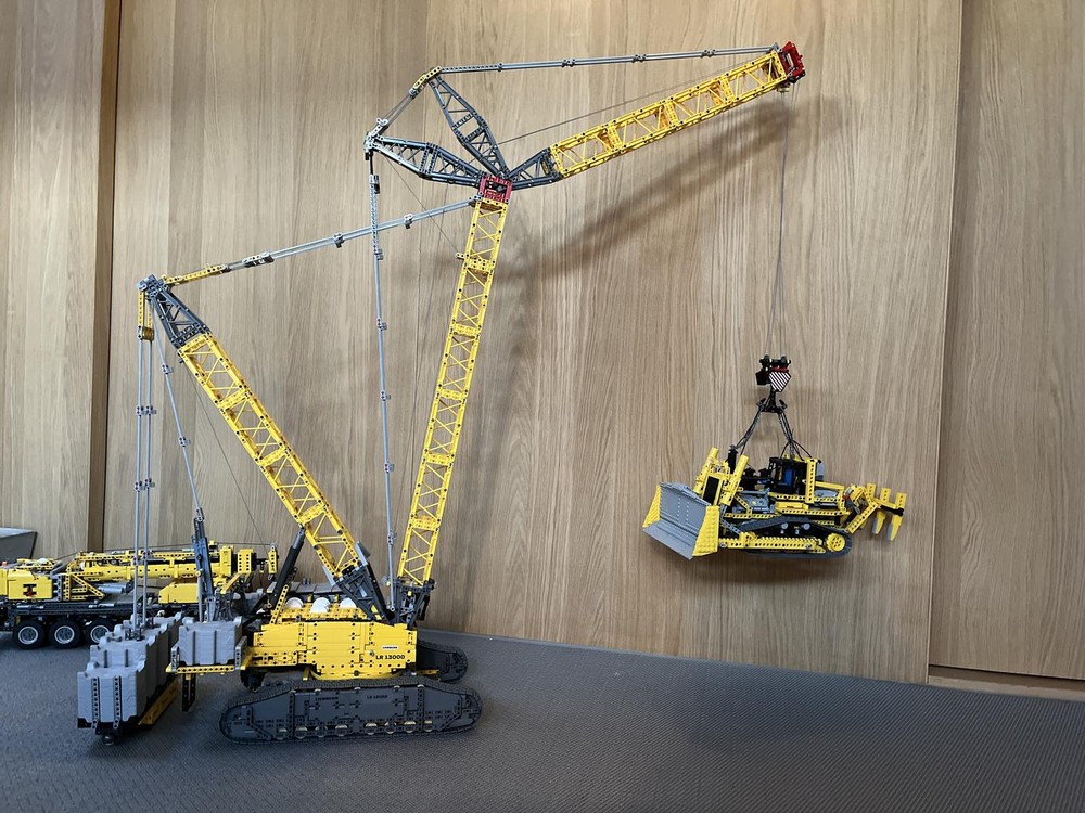 LEGO MOC LR 13000 ballasted and longer booms SDWB configuration by ...