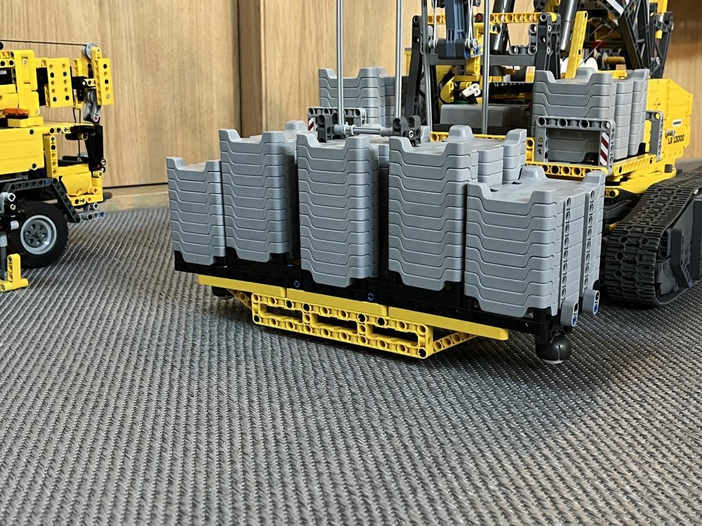 LEGO MOC LR 13000 ballasted and longer booms SDWB configuration by ...
