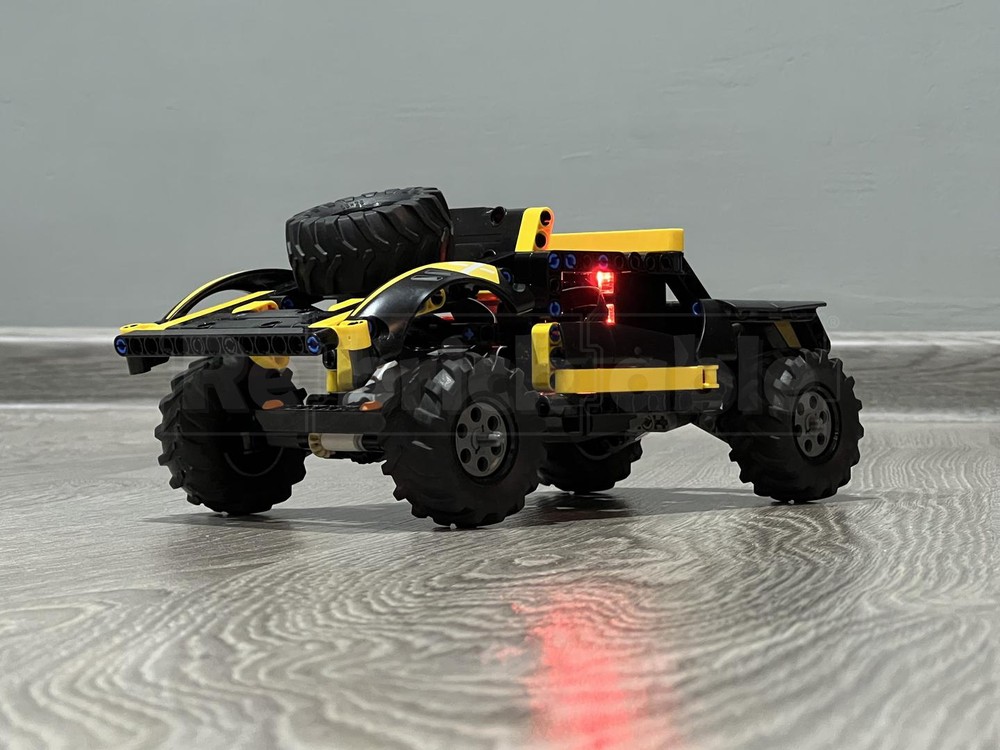 Lego Moc Mini Trophy Truck By Technicrcgarage Rebrickable Build
