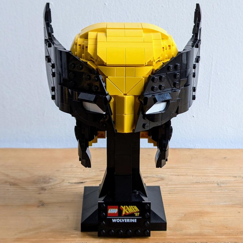 LEGO MOC Wolverine Cowl (Helmet Series) by glenn_tanner55 | Rebrickable ...