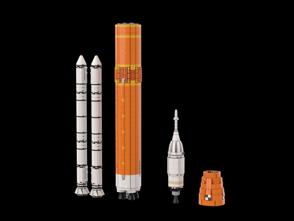 LEGO MOC NASA Space Launch System 1:110 (Saturn V Scale) by Dodoshka ...