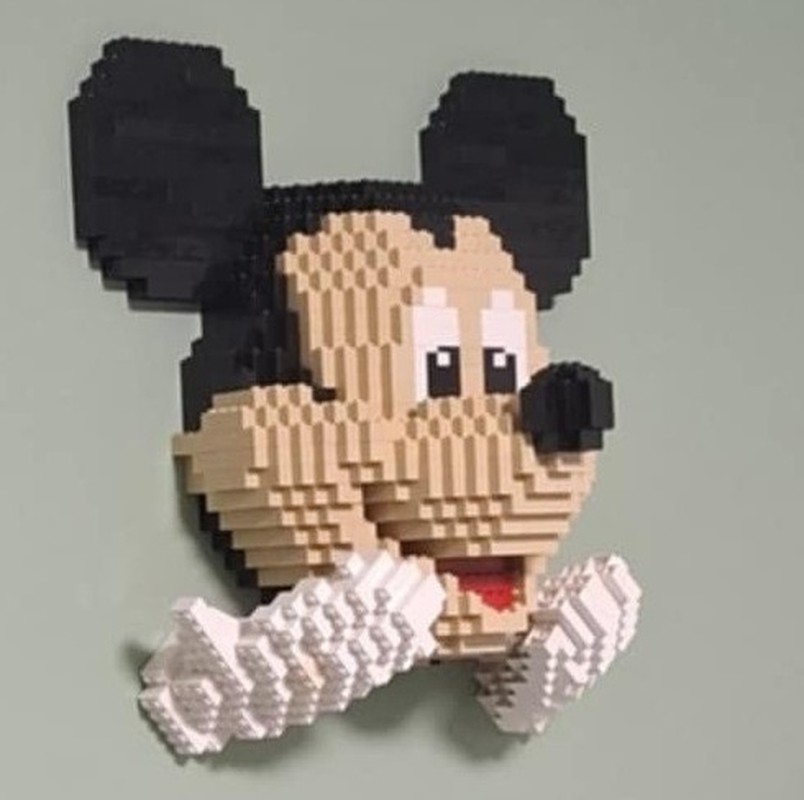 LEGO MOC Mickey Mouse wall decoration by Dimi_kristof | Rebrickable ...