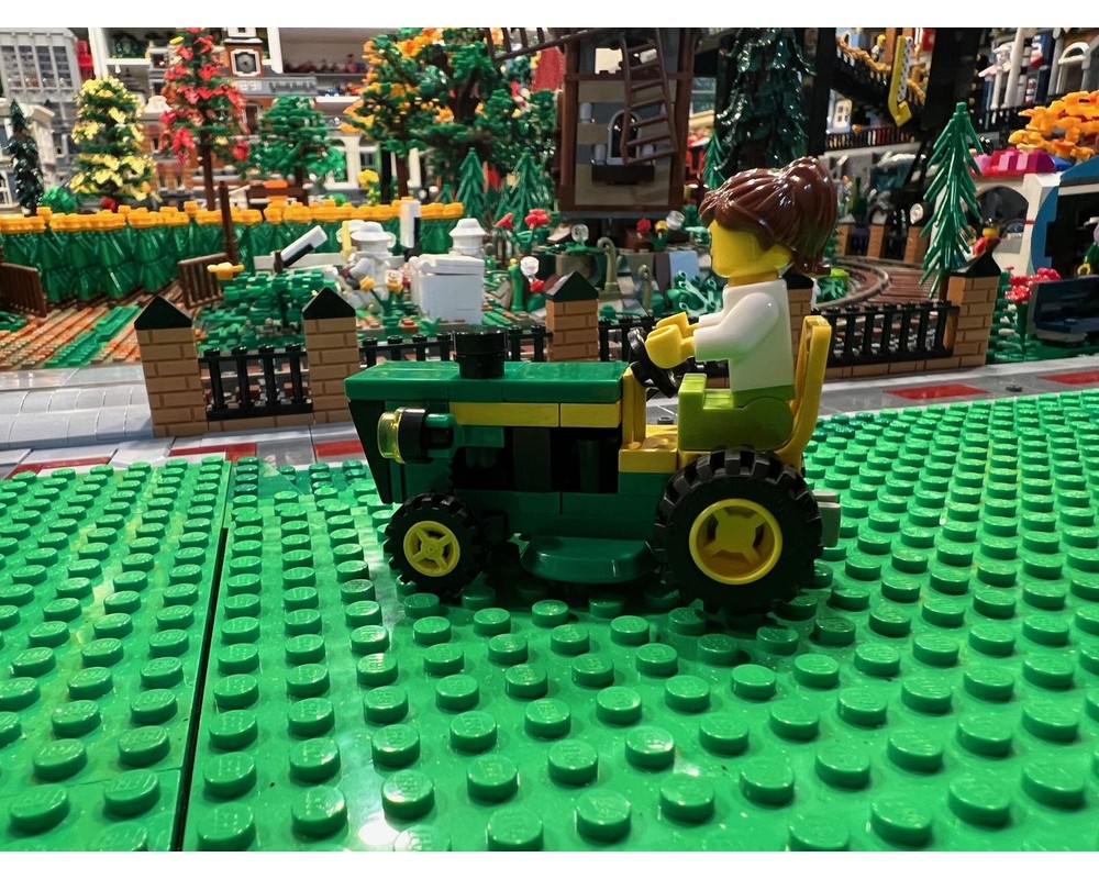 LEGO MOC John Deere lawn tractor by medleyj | Rebrickable - Build with LEGO