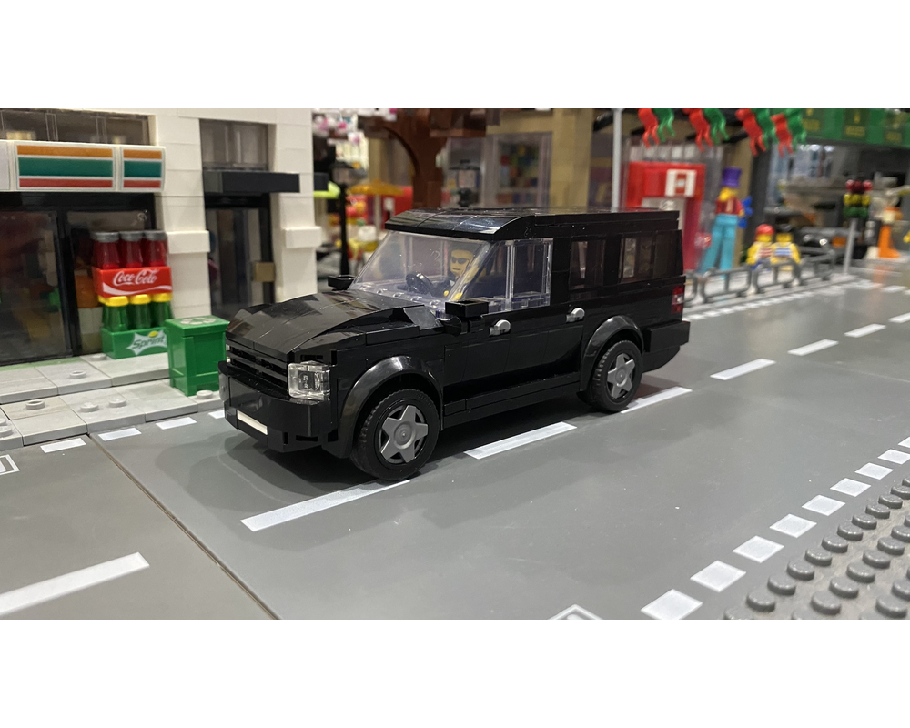 LEGO MOC Chevrolet Suburban FBI Car by Micropolis_TV | Rebrickable ...