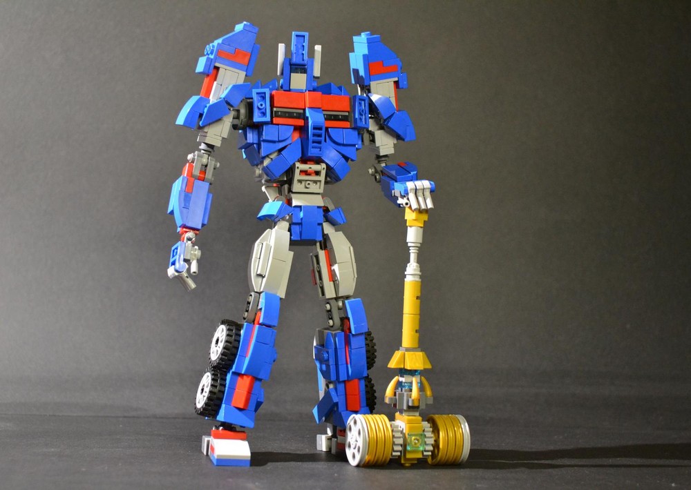 LEGO MOC Ultra Magnus - Transformers Prime by Blaze.Mocs | Rebrickable ...