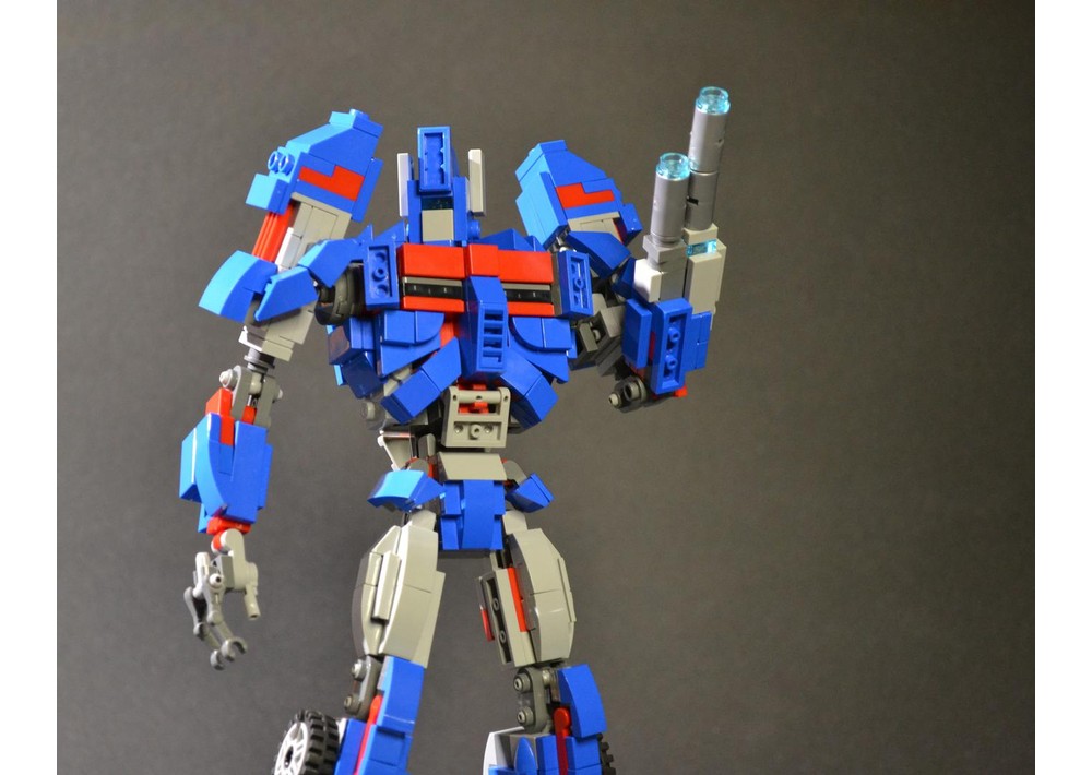 LEGO MOC Ultra Magnus - Transformers Prime by Blaze.Mocs | Rebrickable ...