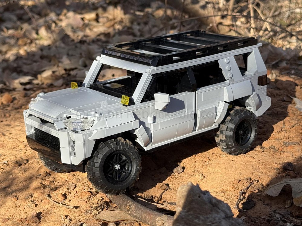 LEGO MOC Toyota 4runner by Turbo8702 | Rebrickable - Build with LEGO