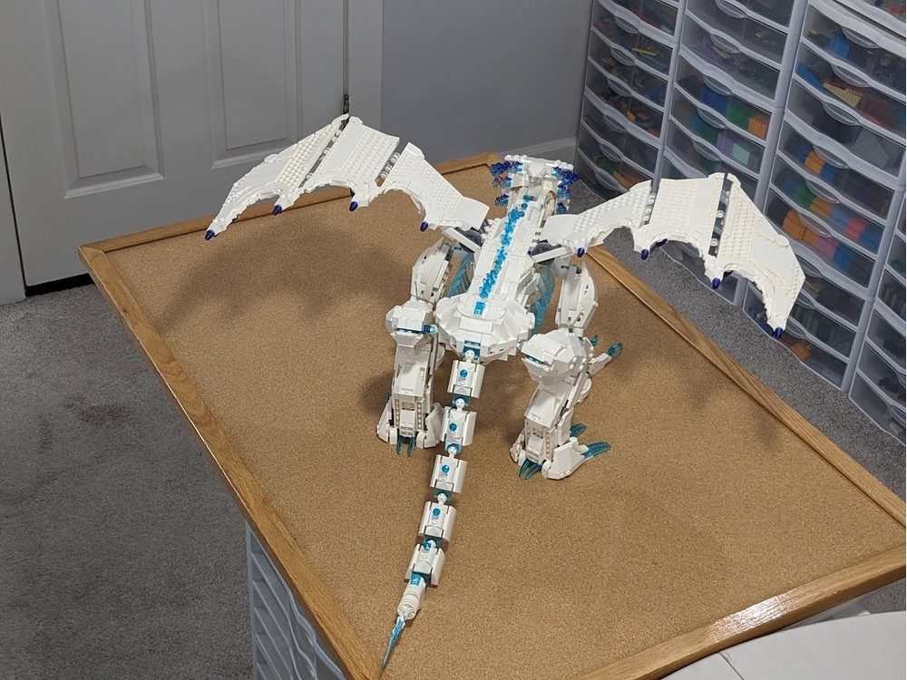 LEGO MOC Giant White Ice/Frost/Snow Dragon by Dethark75 | Rebrickable ...