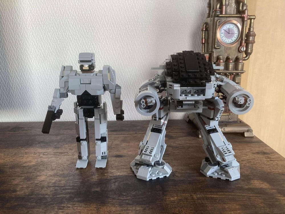 LEGO MOC-204483 Robocop and ED-209 by CreationCaravan (Brad Barber ...