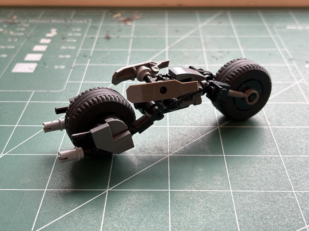 LEGO MOC The Batpod by Adams_Animation | Rebrickable - Build with LEGO