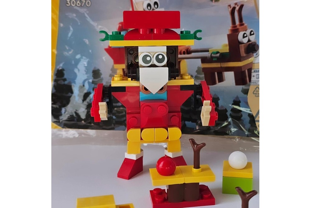 LEGO MOC-204610 30670_GOD OF WEALTH by xlash0909 | Rebrickable - Build ...