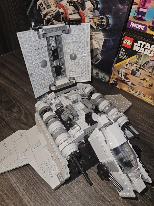 LEGO MOC Imperial Attack Shuttle by rvn0516 | Rebrickable - Build with LEGO