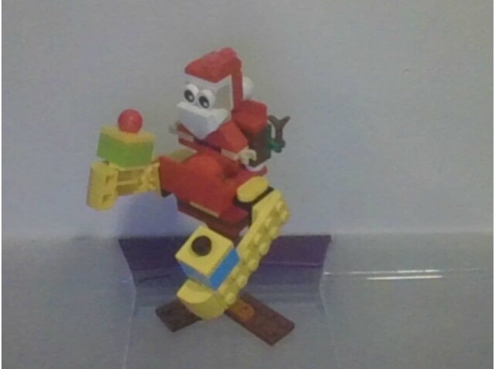 LEGO MOC Santa's Robot Suit by Willzerba2 | Rebrickable - Build with LEGO