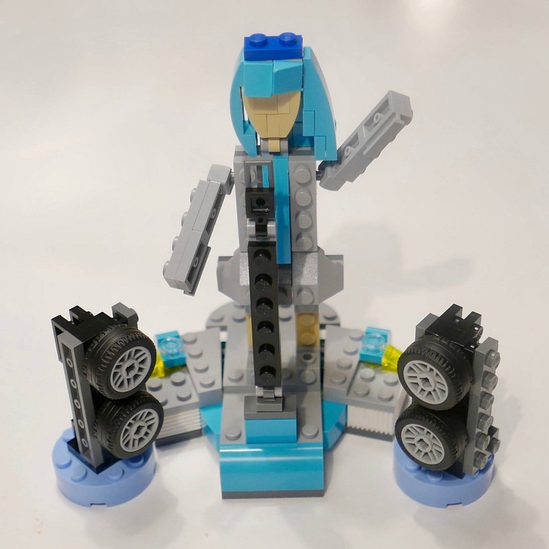 LEGO MOC Hatsune Miku by ericlego321 | Rebrickable - Build with LEGO