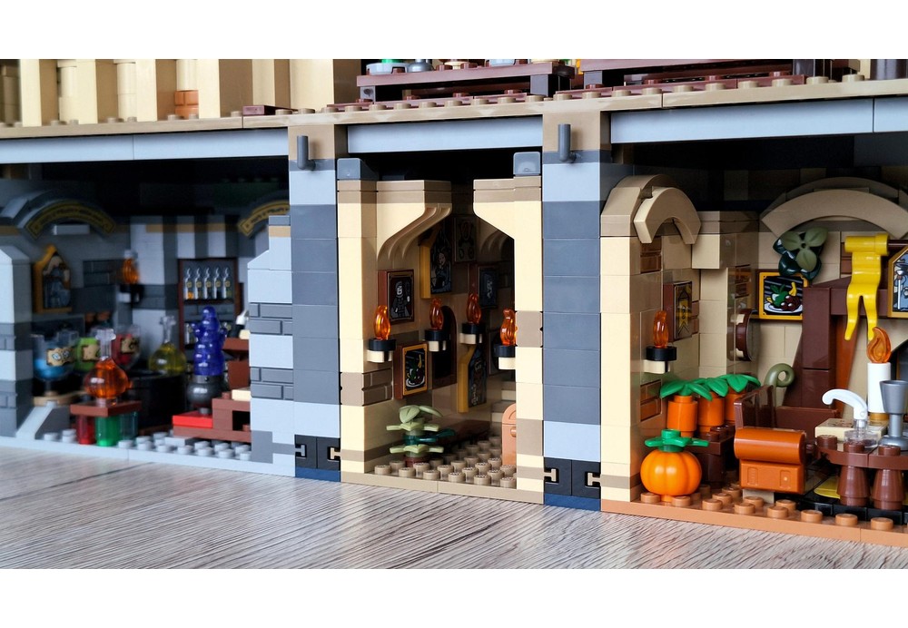 LEGO MOC Hogwarts: Small Corridor (Modular 2024/25) by _built_by_niki ...