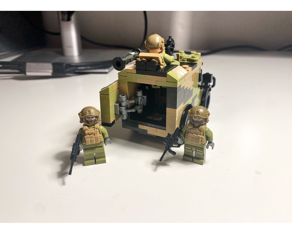 LEGO MOC Defence Force Military Rover by DarkMatterDesign | Rebrickable ...