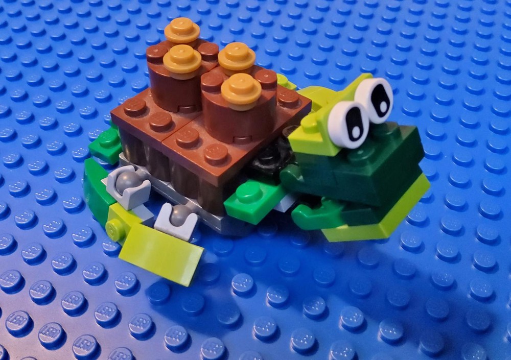 LEGO MOC Turtle Despacito by OlafdeBoer | Rebrickable - Build with LEGO