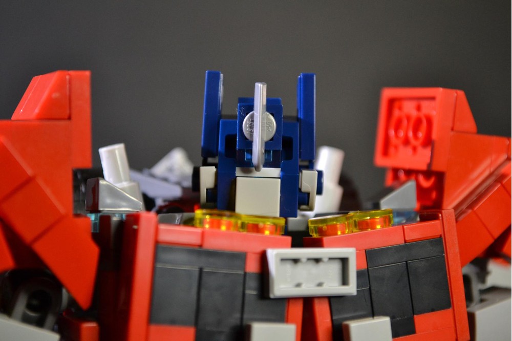 LEGO MOC Optimus Prime 2.0 (Beast Hunters Version) - Transformers Prime ...