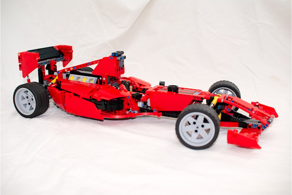 LEGO MOC 8070 Alternate: Formula 1 by alter-lego | Rebrickable - Build ...
