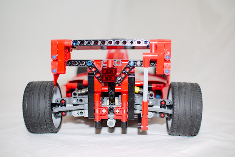 LEGO MOC 8070 Alternate: Formula 1 by alter-lego | Rebrickable - Build ...