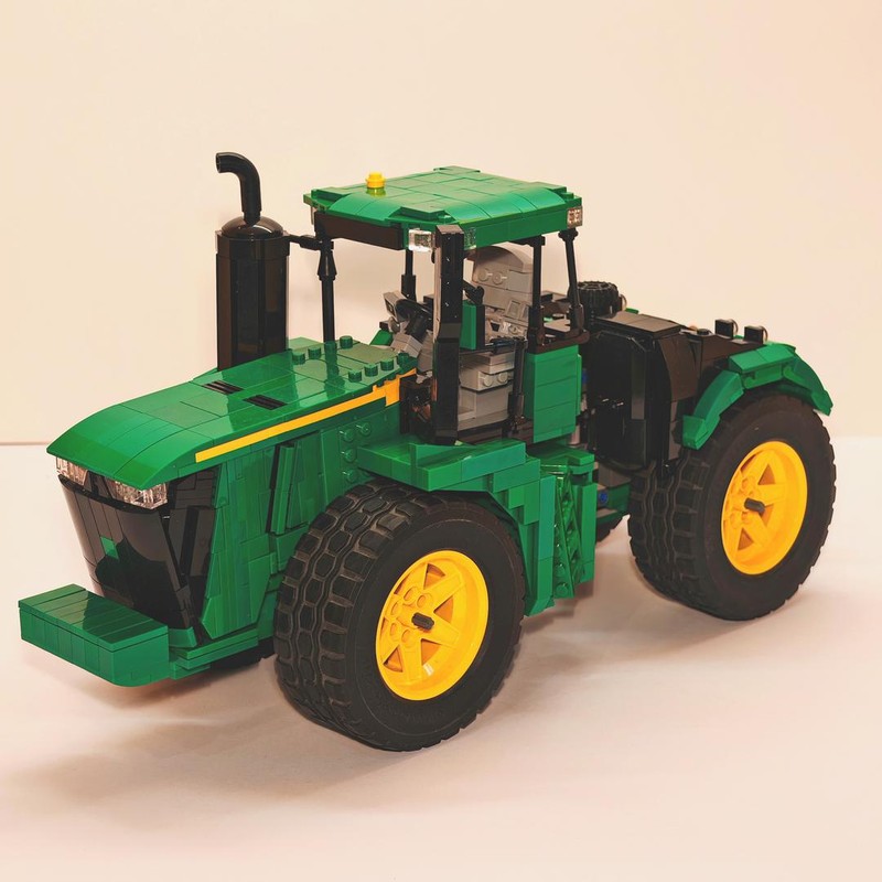 LEGO MOC John Deere 9R by Sir_Tobster | Rebrickable - Build with LEGO