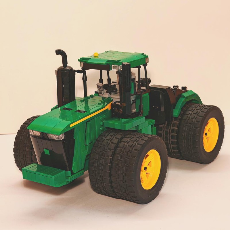 LEGO MOC John Deere 9R by Sir_Tobster | Rebrickable - Build with LEGO