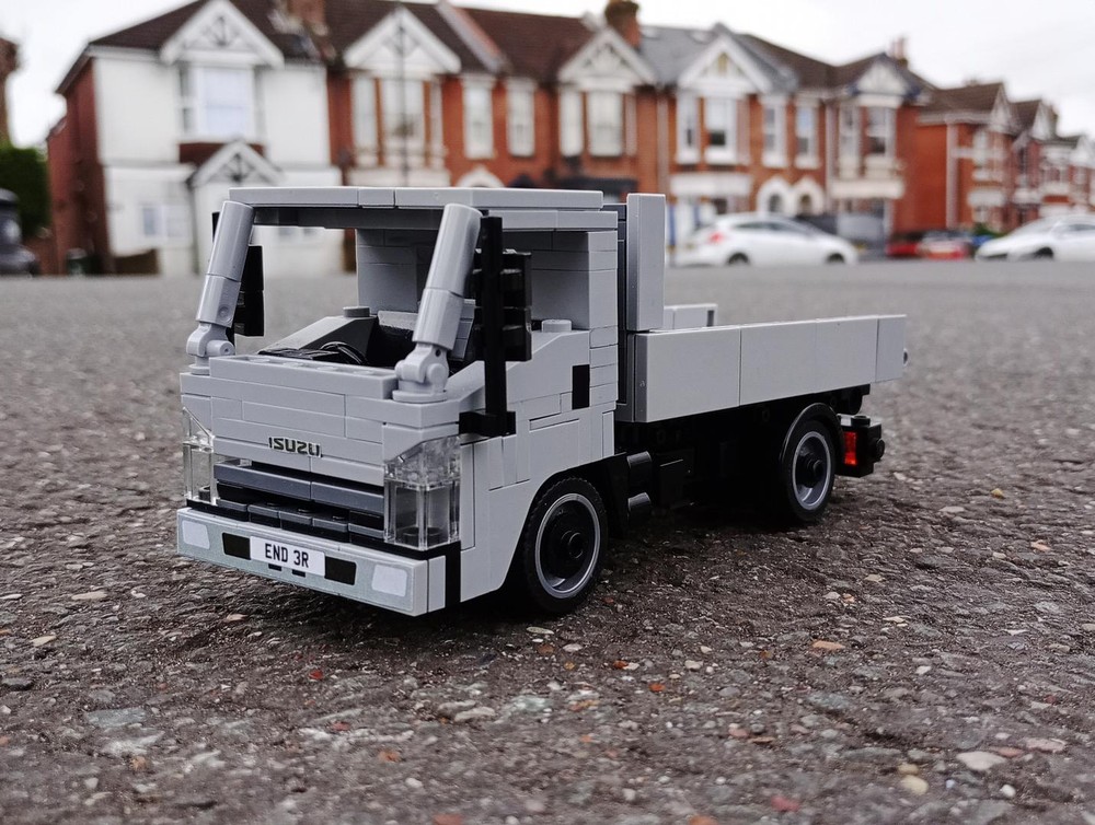 LEGO MOC Isuzu Grafter/Elf Tipper Truck 7 wide by EvilEnderman ...