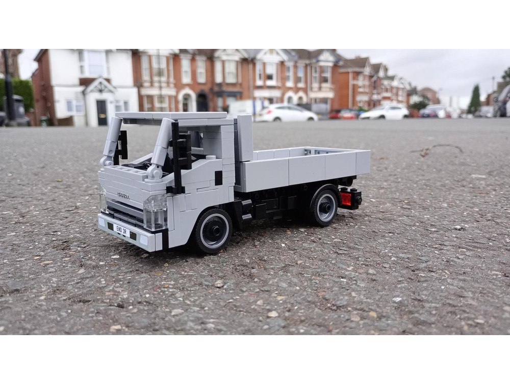 LEGO MOC Isuzu Grafter/Elf Tipper Truck 7 wide by EvilEnderman ...