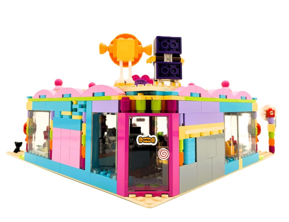 LEGO MOC Corner Sweet Shop Modular Alternate build of 3x42649 Sweet ...
