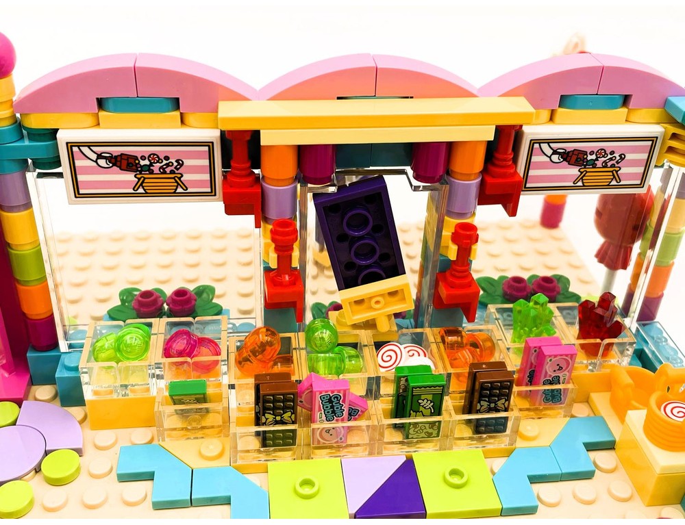 LEGO MOC Corner Sweet Shop Modular Alternate build of 3x42649 Sweet ...