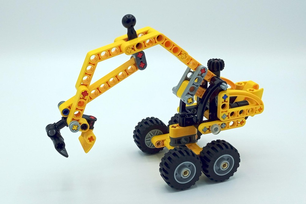 LEGO MOC 42197 Material Handler by Nequmodiva | Rebrickable - Build ...