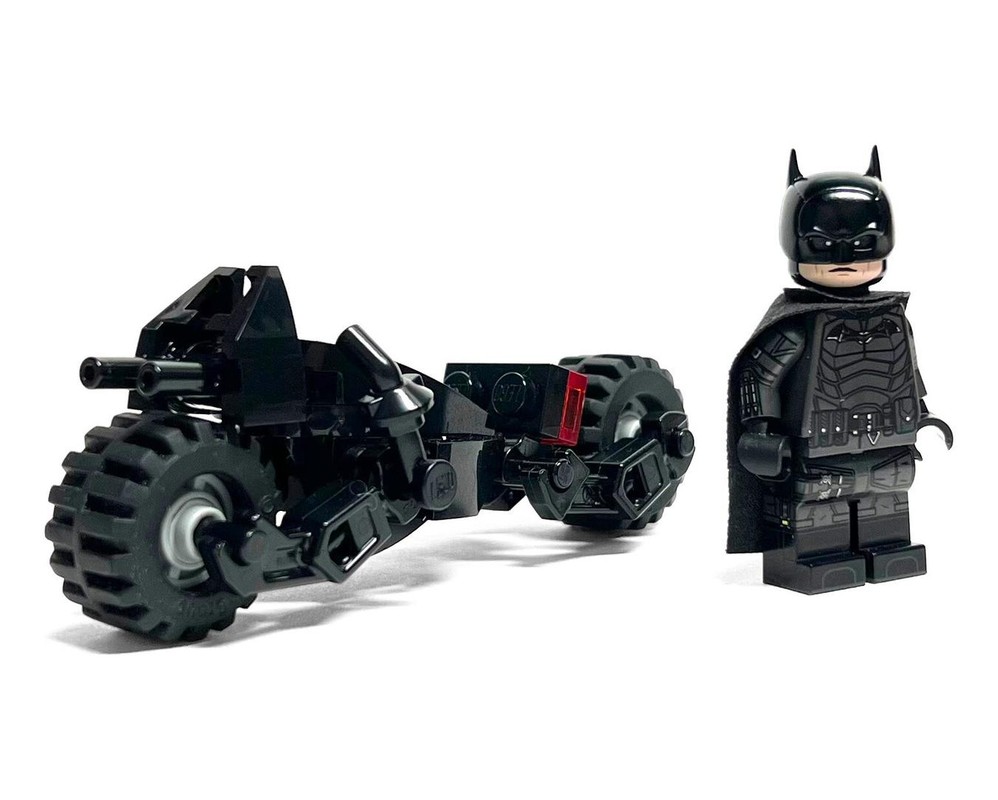 LEGO MOC-206627 Batcycle Minifig Scale by BatBrix | Rebrickable - Build ...
