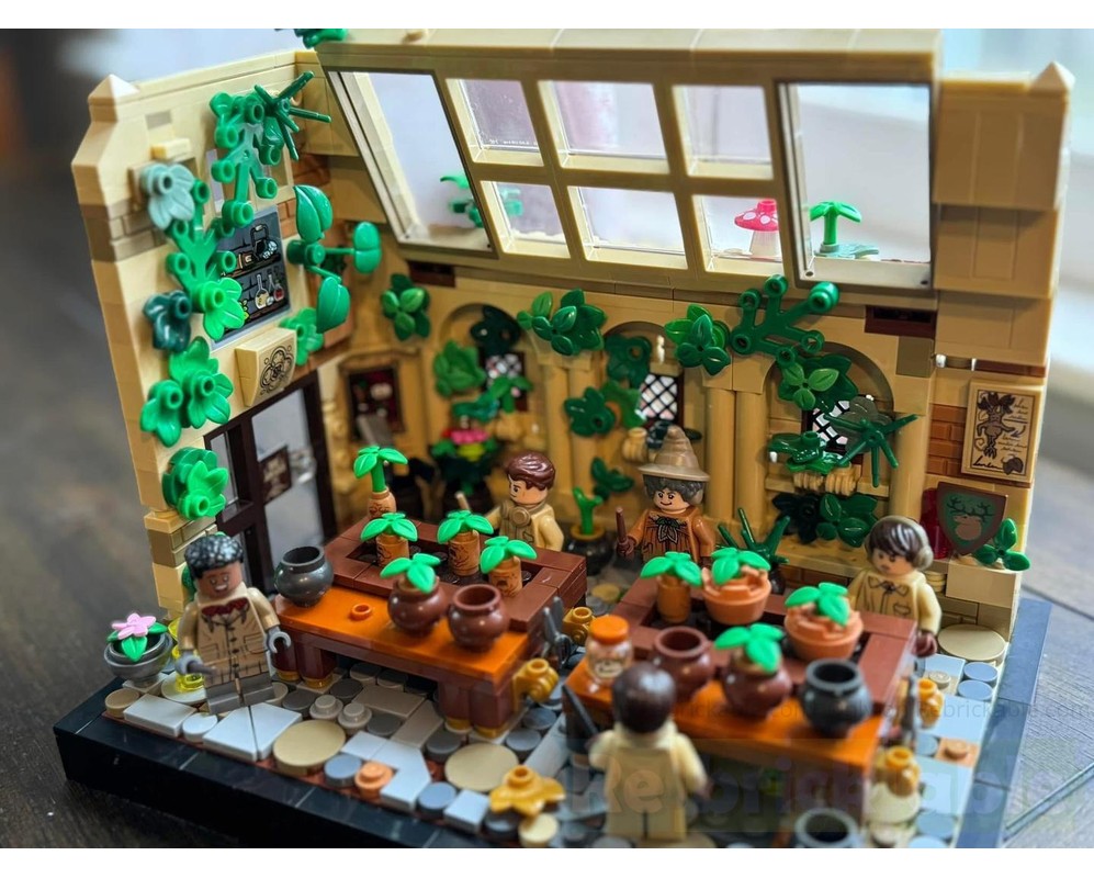 LEGO MOC Professor Sprout's Greenhouse by LeonardWKenyon | Rebrickable ...