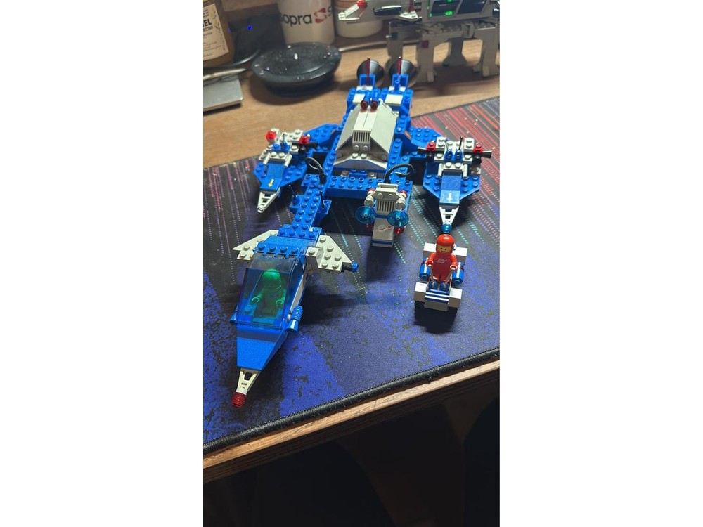 LEGO MOC Obsidian Voyager by gigau | Rebrickable - Build with LEGO