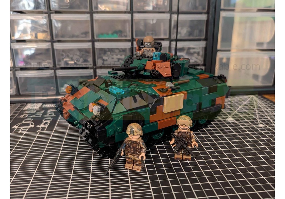 LEGO MOC M2A3 Bradley by Isubuilds | Rebrickable - Build with LEGO