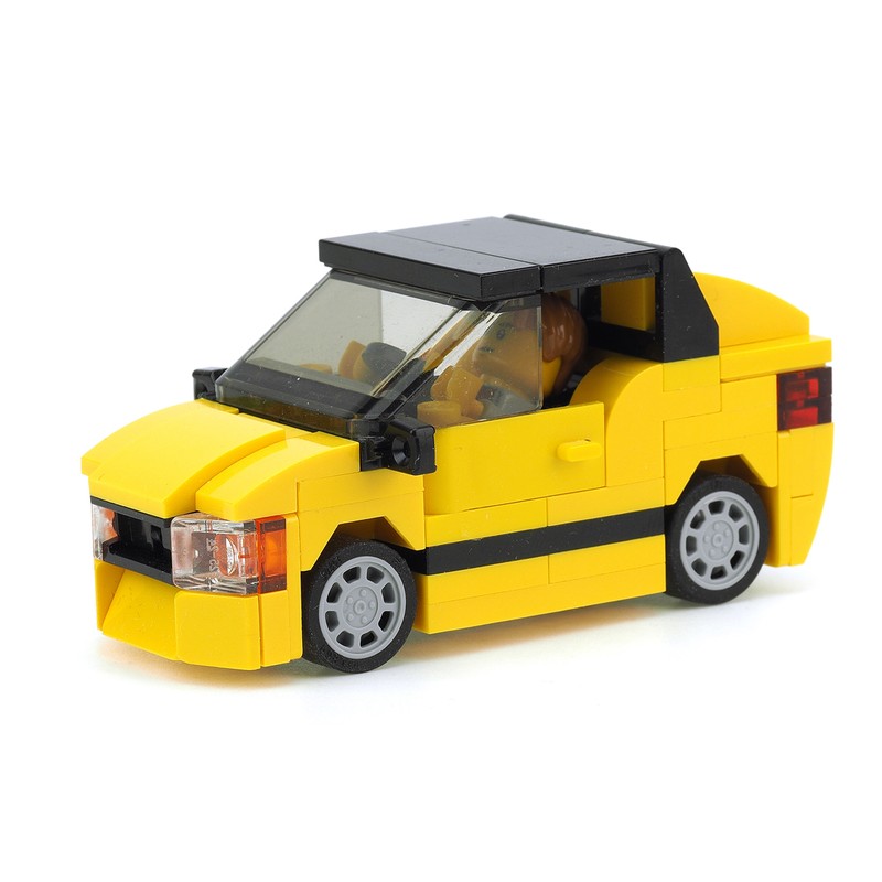 LEGO MOC Small yellow roadster by De_Marco | Rebrickable - Build with LEGO