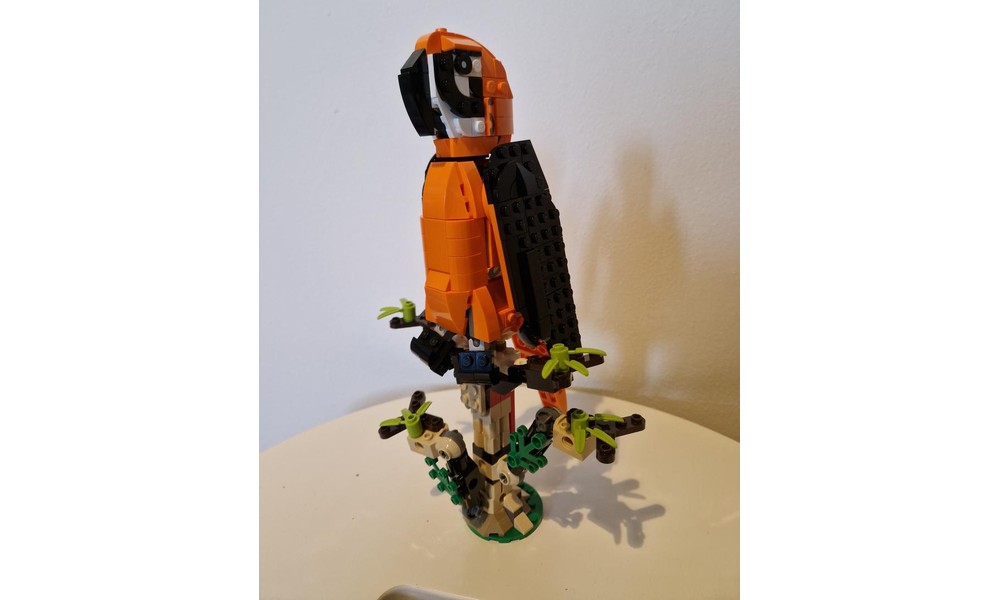 LEGO MOC Parrot by Jappelsap98 | Rebrickable - Build with LEGO