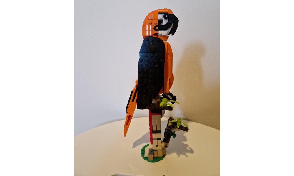LEGO MOC Parrot by Jappelsap98 | Rebrickable - Build with LEGO