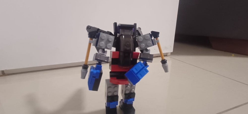 LEGO MOC-207630 Starscream g1 by barelmekonen55 | Rebrickable - Build ...