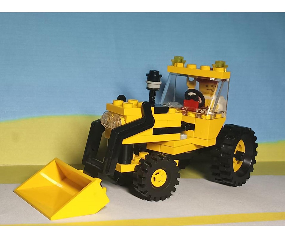 LEGO MOC 6662 tractor by Ziqing | Rebrickable - Build with LEGO
