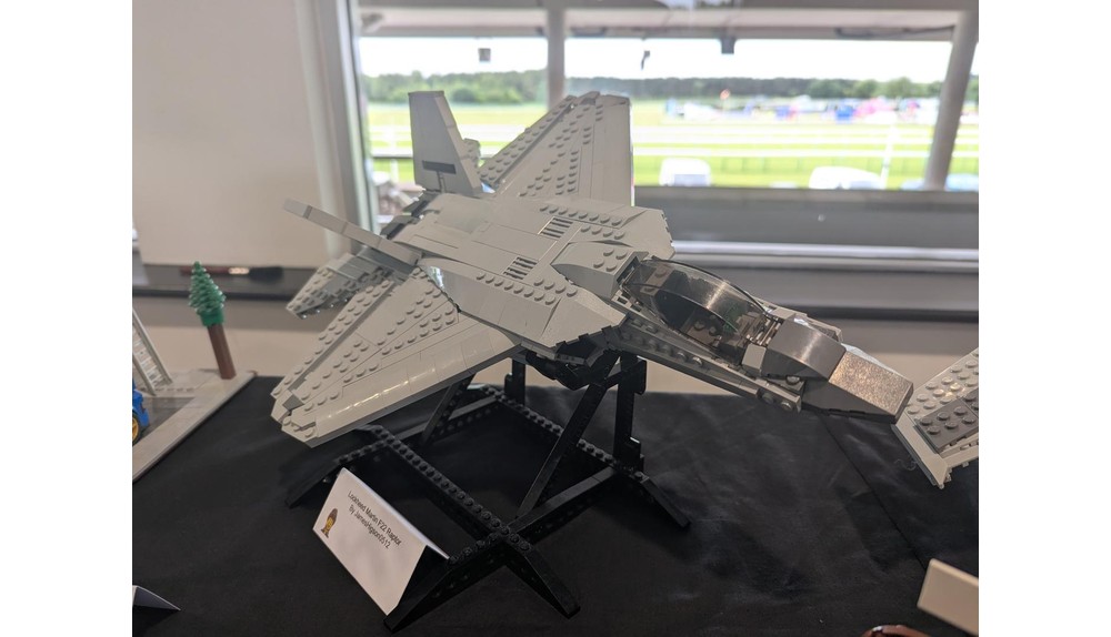 LEGO MOC-208110 Lockheed Martin F-22 Raptor by jameshigson0512 ...