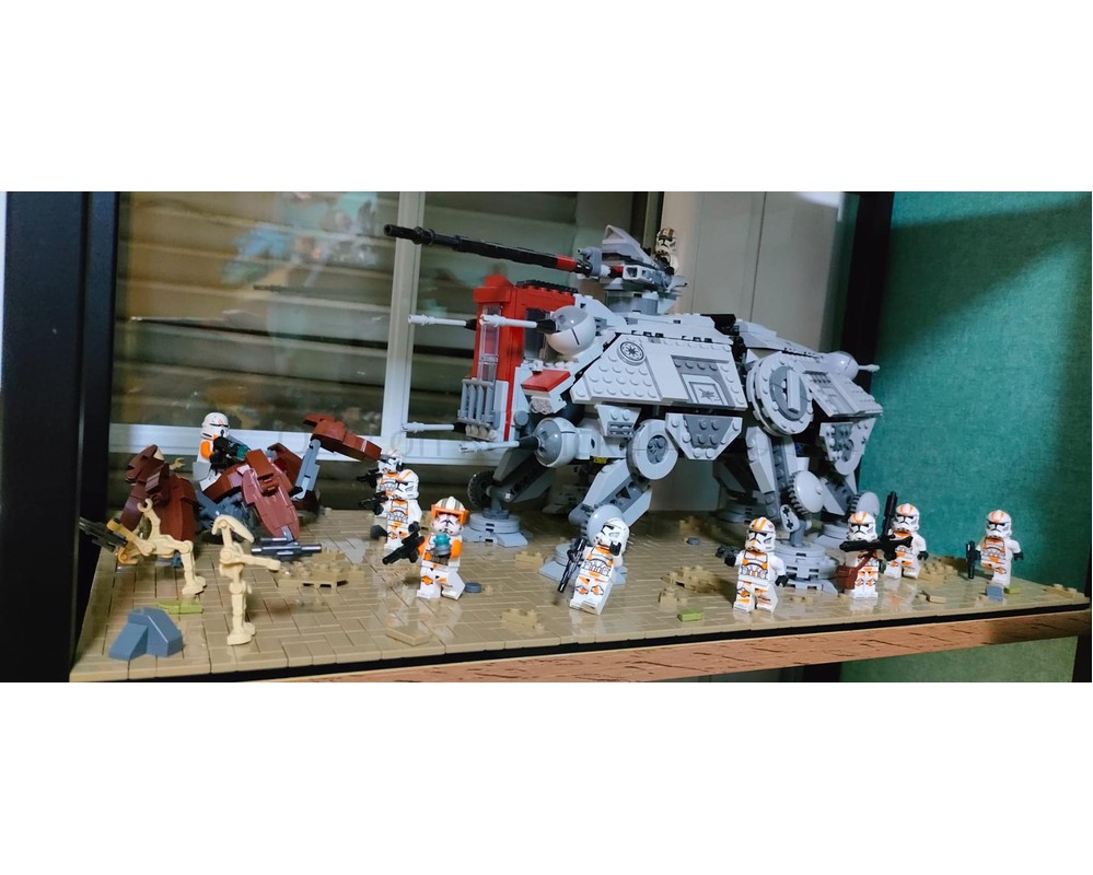 LEGO MOC Utapau AT-TE dissplay by moc_yoh | Rebrickable - Build with LEGO